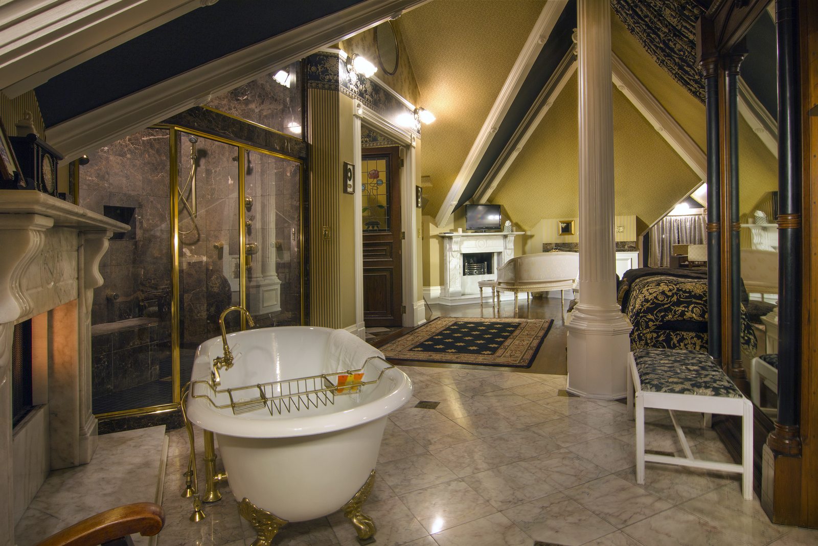 Empire - The Gingerbread Mansion